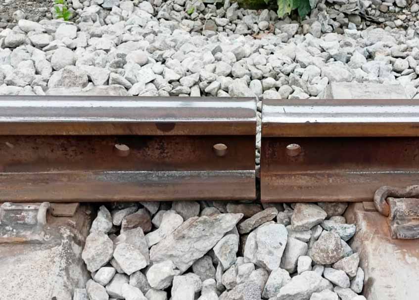 Pencurian Plat Sambung Rel Kereta Api di Padang, 2 Pelaku Lagi Masih ...