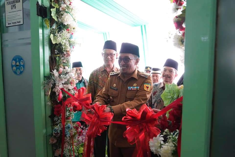 BPR Balerong Bunta di Tanah Datar Resmi Konversi ke Syariah
