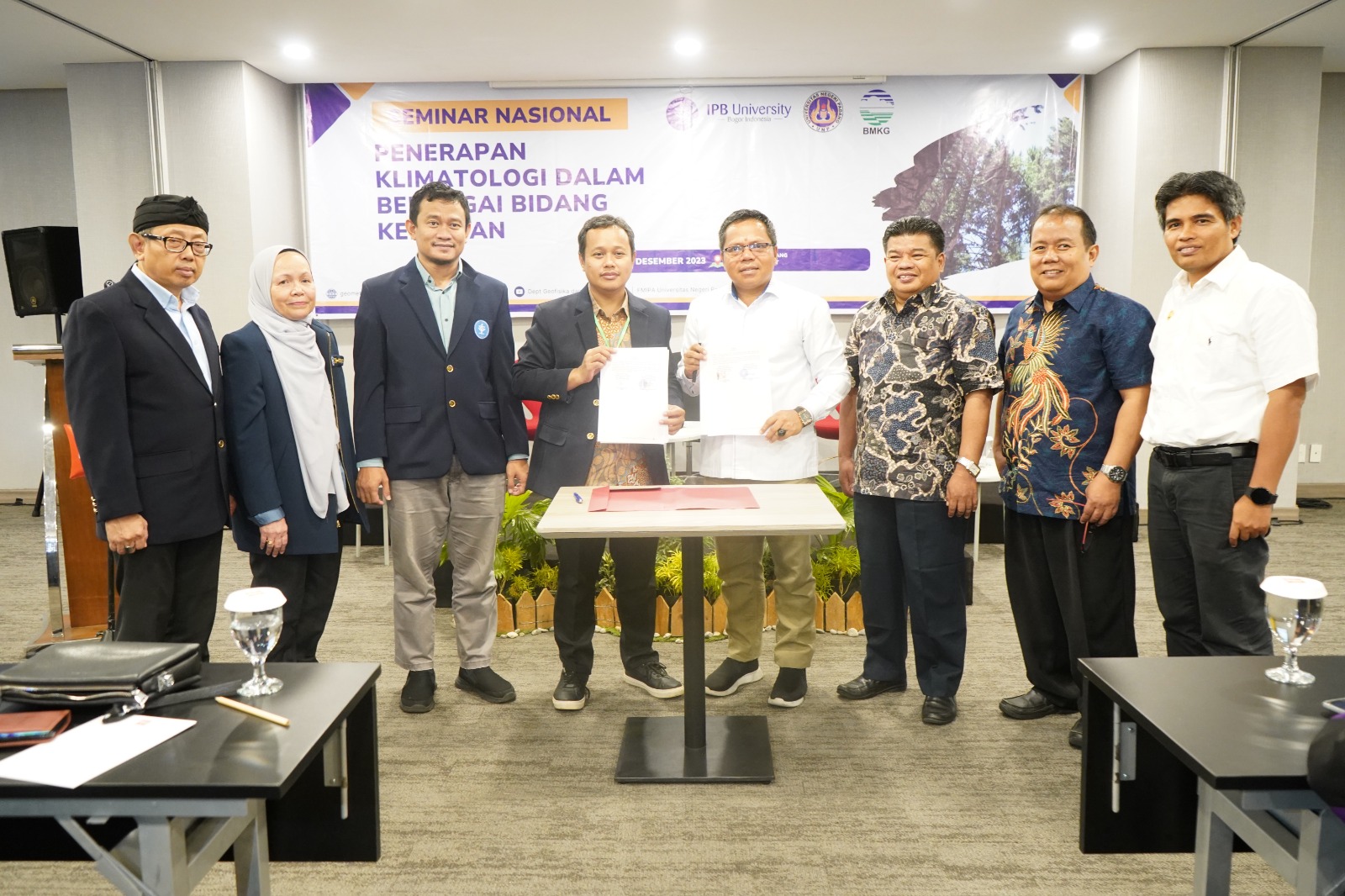 FMIPA UNP dan IPB University Tandatangani MoA Bidang Penelitian