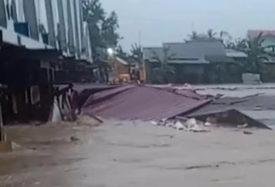 Curah Hujan Masih Tinggi, Pj Wako Padang Ingatkan Warga Waspadai Bencana