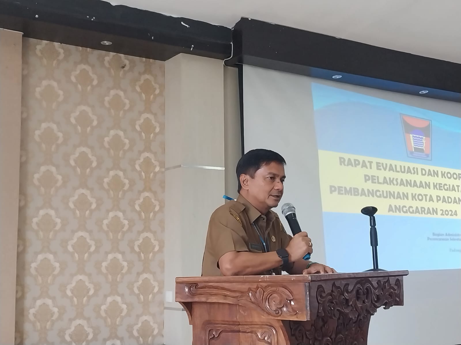 Hingga April 2024, Capaian Realisasi Keuangan dan Fisik Pemko Padang ...