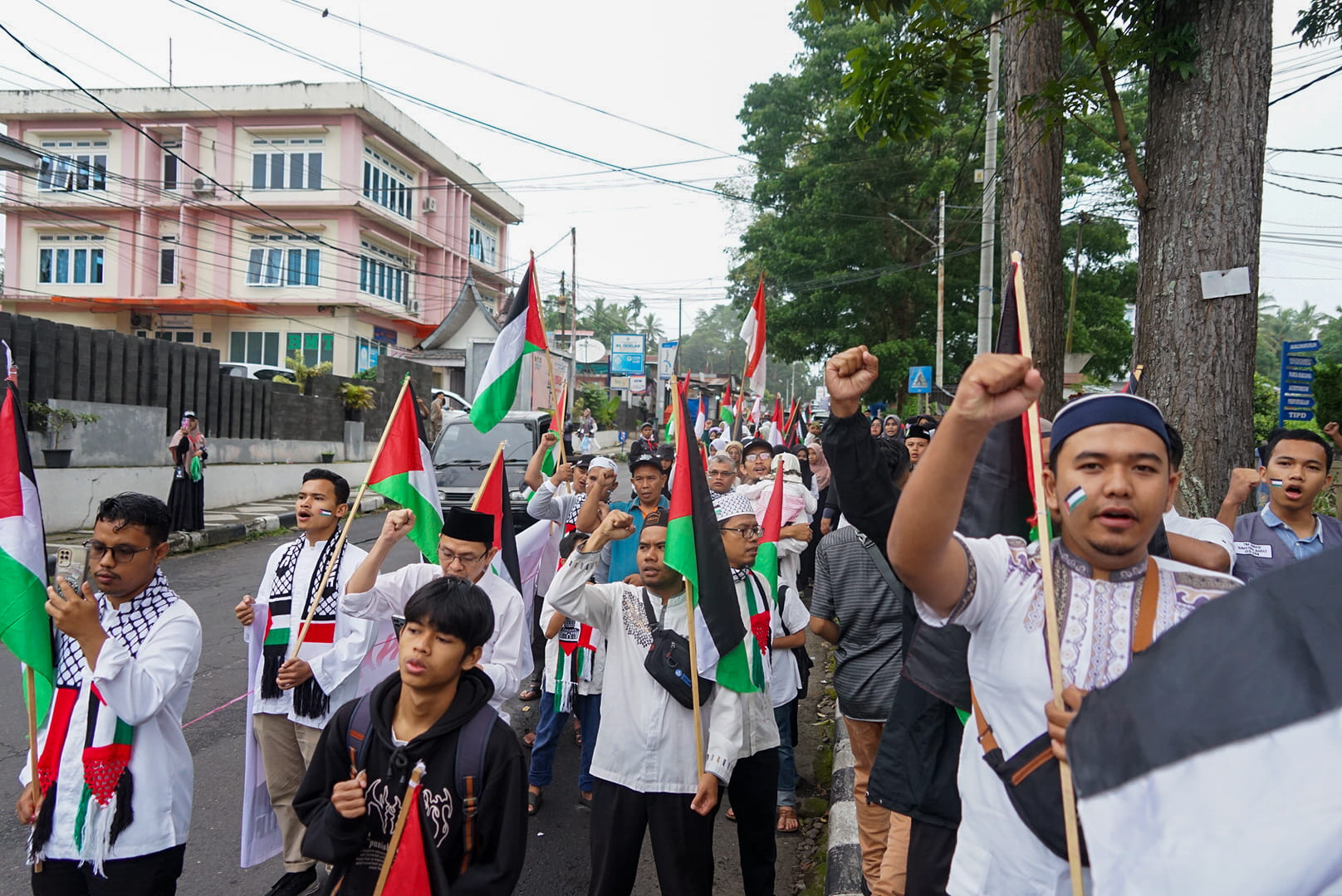 Aksi Damai Palestina Berlangsung di Batusangkar
