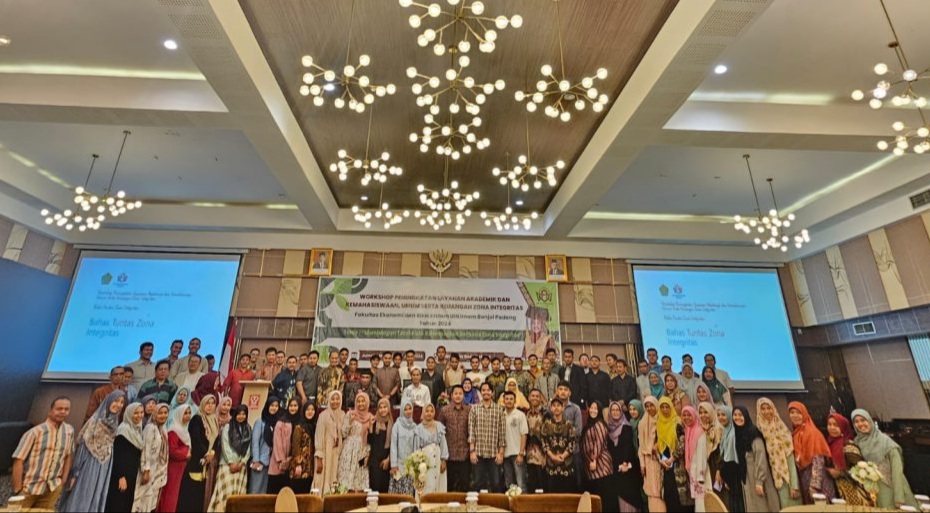 FEBI UIN Imam Bonjol Padang Adakan Workshop Peningkatan Layanan Fakultas