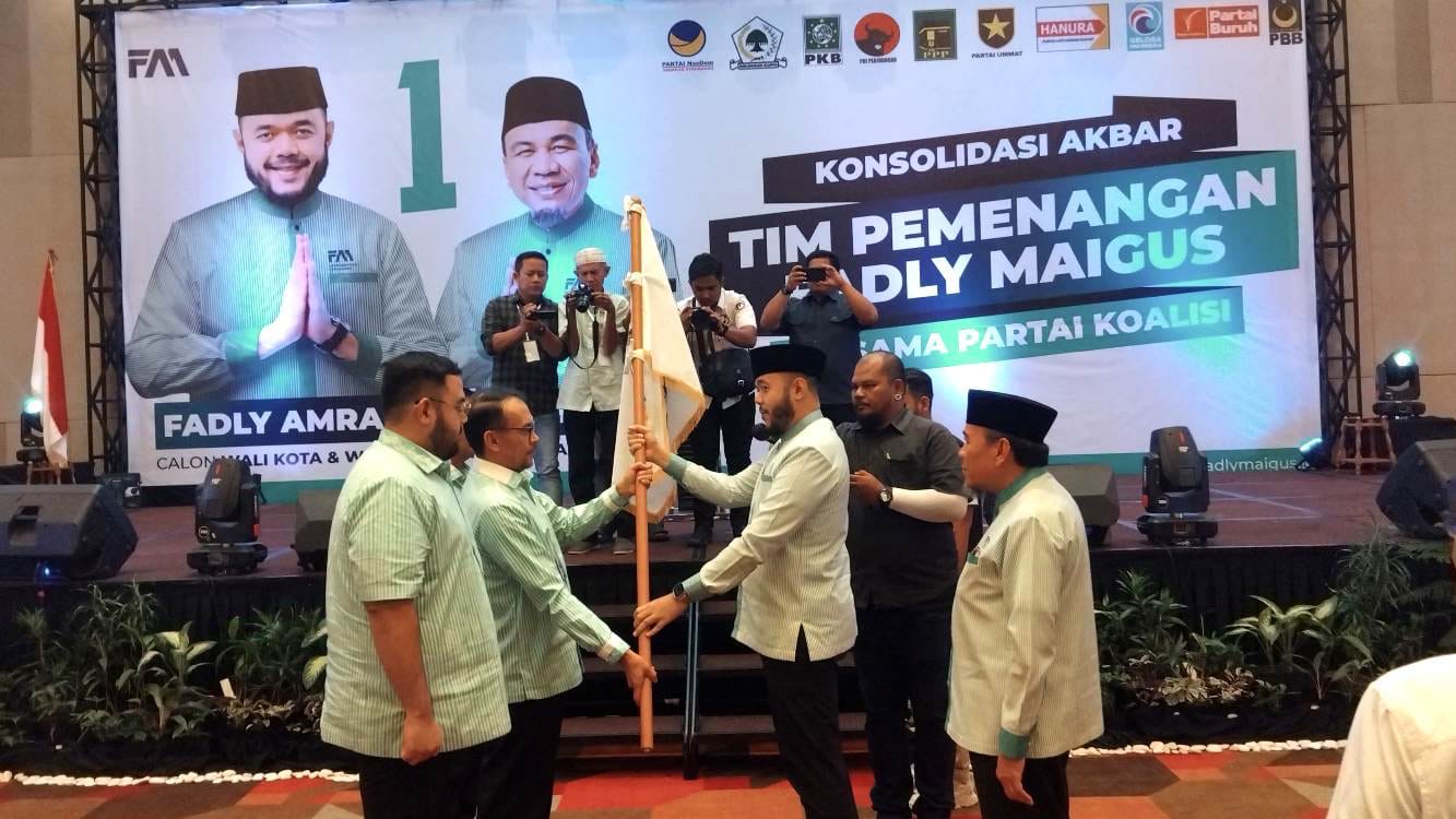 Konsolidasi Akbar Tim Pemenang, Fadly Amara Komitmen Wujudkan Program BPJS dan Seragam Sekolah ...