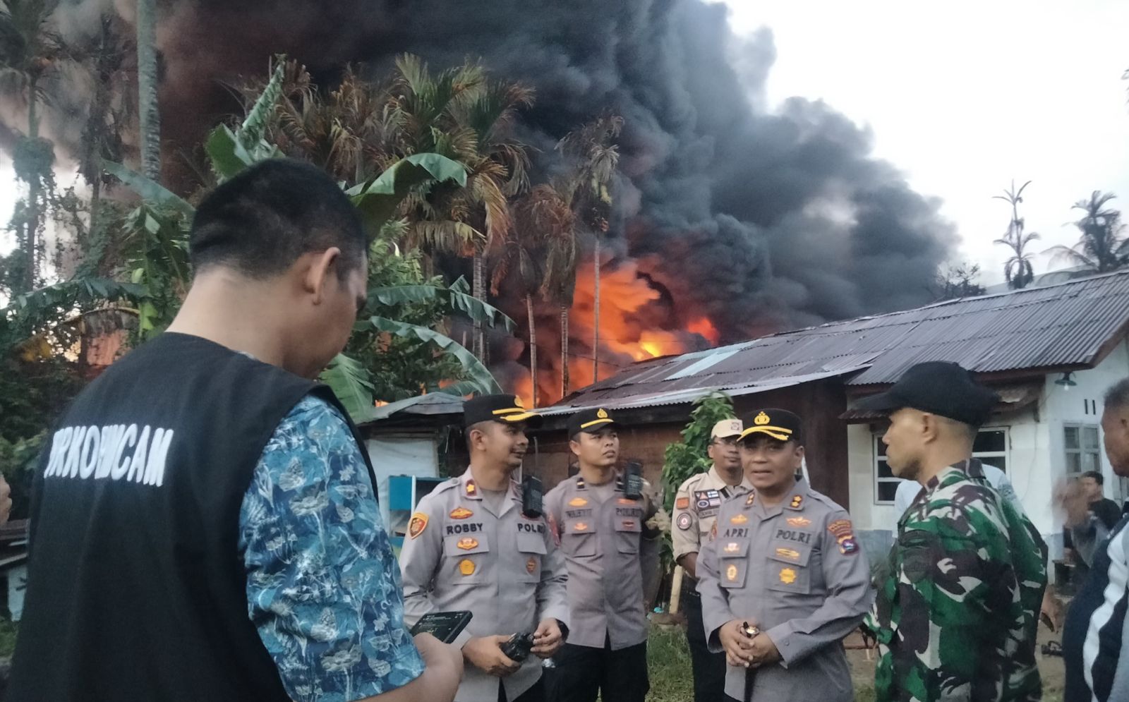 Pabrik Karet di Padang Terbakar, Kapolresta: Api Diduga Muncul dari Area Packing