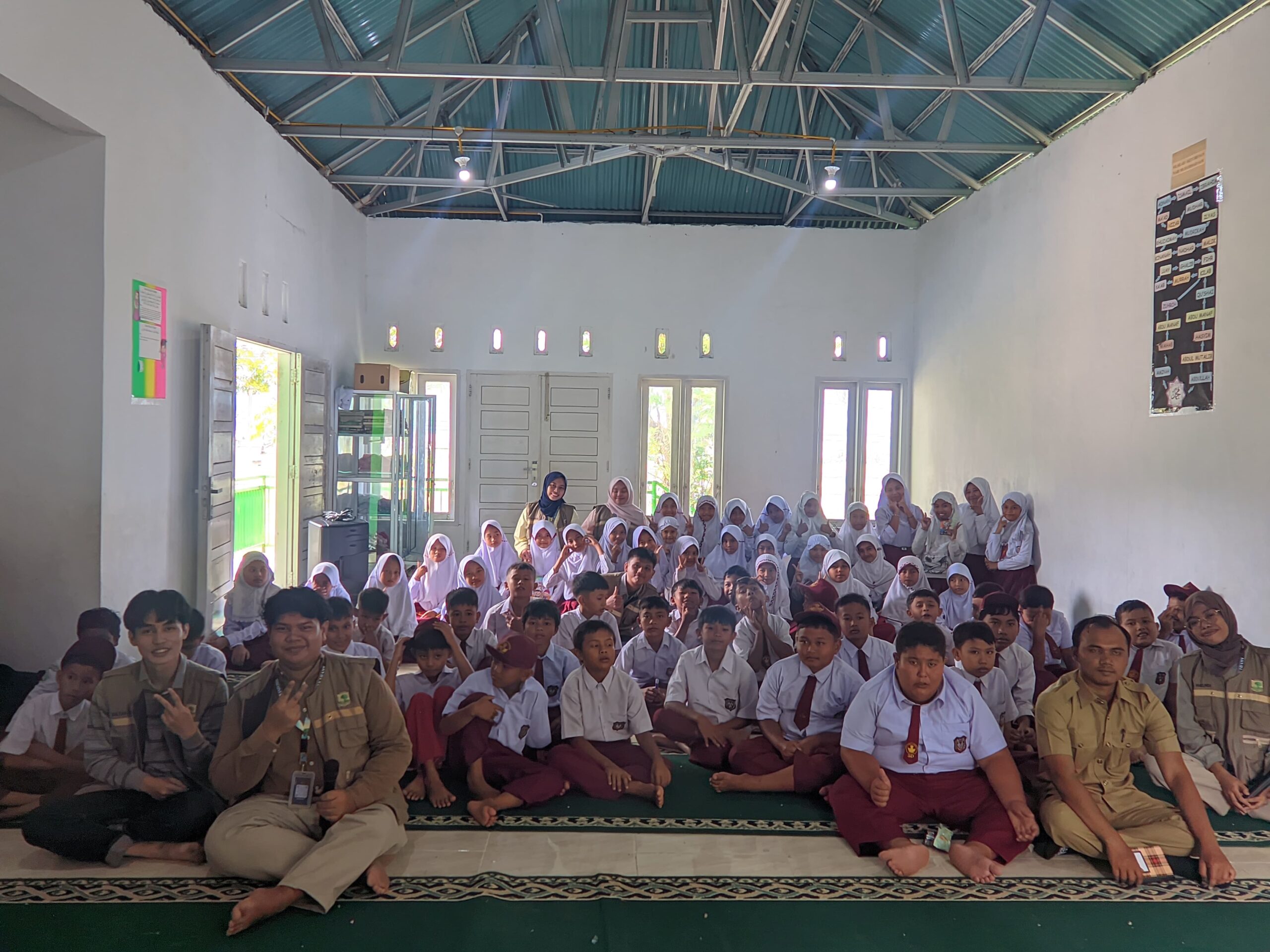 Mahasiswa KKN Unand Gelar Kampanye Anti-Bullying dan Edukasi Bahaya ...